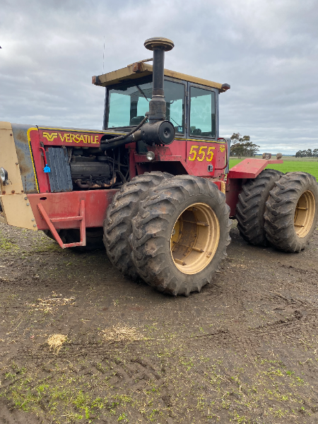 Lot 19 - Versatile 555 Tractor | AuctionsPlus