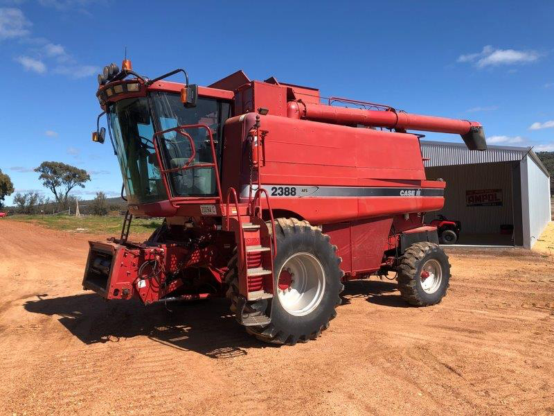 Lot 8A - Case 2388 Header | AuctionsPlus