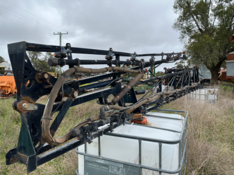 Lot 32 - Boom | AuctionsPlus