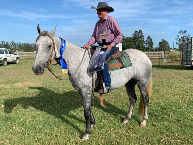 Lot 35 - ERVINES DECOY - LH | AuctionsPlus