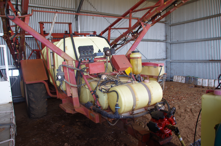 Hardi Commander Spray Unit | AuctionsPlus