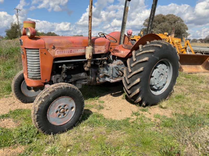 Lot 2 - Ferguson 65 Tractor 3PL | AuctionsPlus