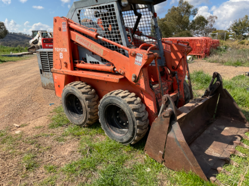 Lot 5 - Bobcat (Toyota Husky 8/35DK8) | AuctionsPlus