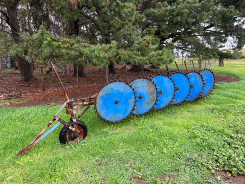 Lot 224 - Bamford Rake | AuctionsPlus