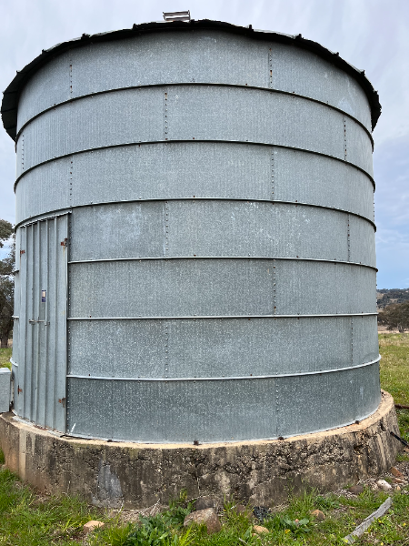 LOT 84 - NORMOYLE GRAIN SILO | AuctionsPlus