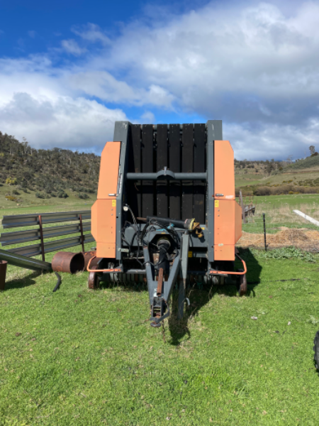 Lot 84 - Case 626 Round baler | AuctionsPlus