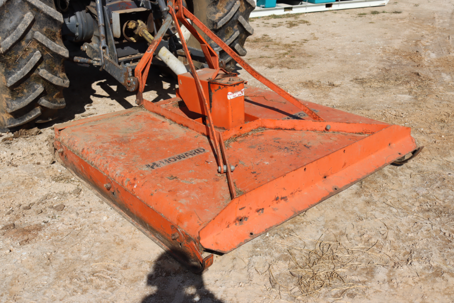 Lot 18 - Howard H20 Slasher | AuctionsPlus