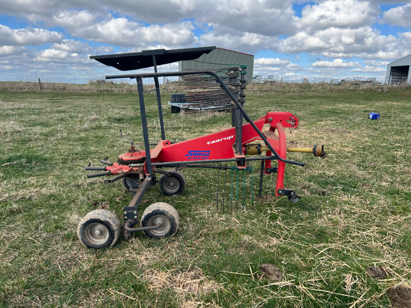 Lot 80 - TAARUP ROTARY HAY RAKE | AuctionsPlus