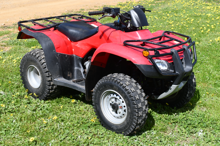 Lot 36 - Honda TRX250TM quad bike | AuctionsPlus