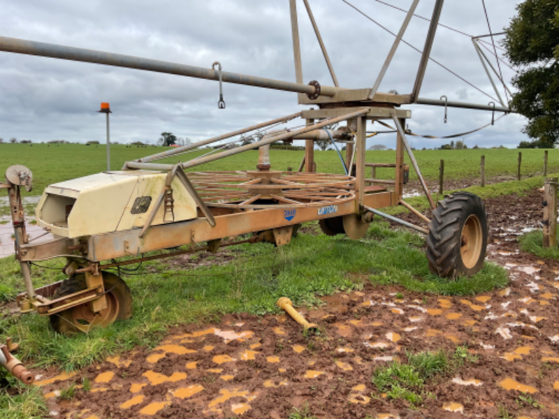 Lot 14 - Upton 7040 Boom Irrigator | AuctionsPlus