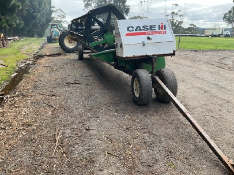 Lot 133 - John Deere 922 Finger Tyne Front | AuctionsPlus