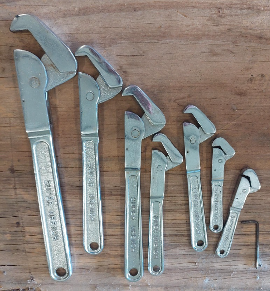 Lot 188 - Super Wrenches - set of 6 | AuctionsPlus