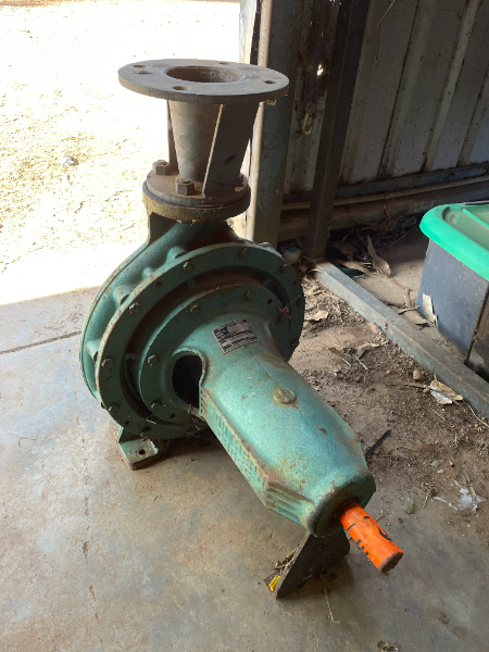 Lot 6 - Southern Cross Pump | AuctionsPlus