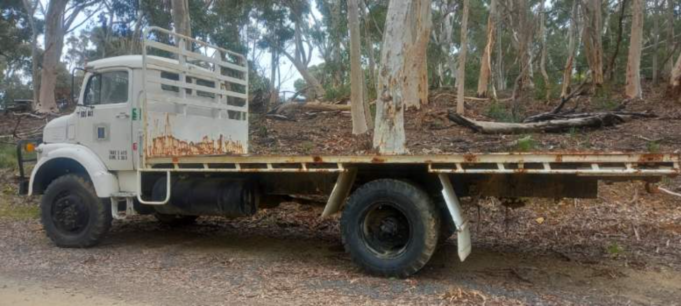 Lot 127 - Mercedes 911 | AuctionsPlus