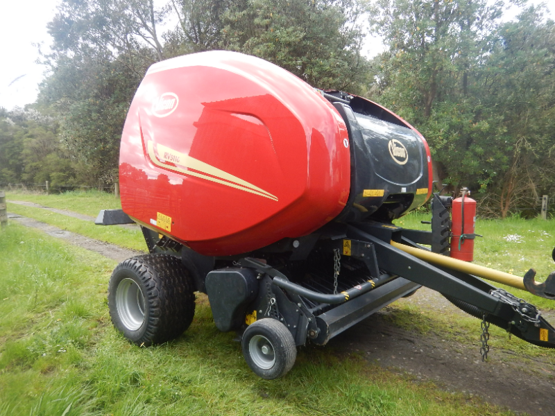 Lot 212 - Vicon RV5116 Round Baler | AuctionsPlus