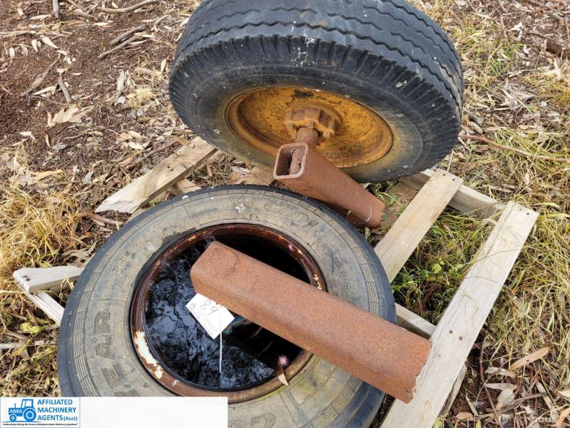 Lot 89 - H/Duty Wheel Axle Assembly x 2 | AuctionsPlus