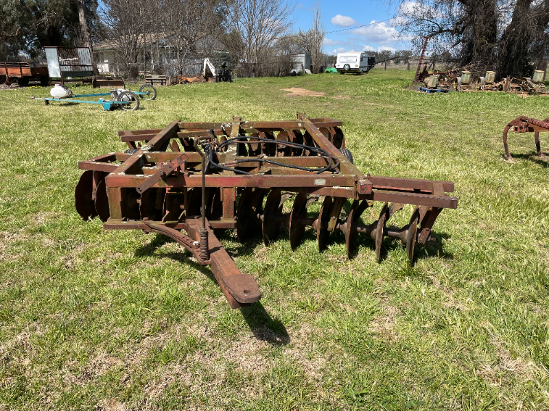 Lot 39 - Offset Disc Plough | AuctionsPlus