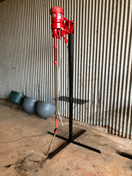 Lot 162 - Sunbeam Overhead Shearing Unit & Stand | AuctionsPlus