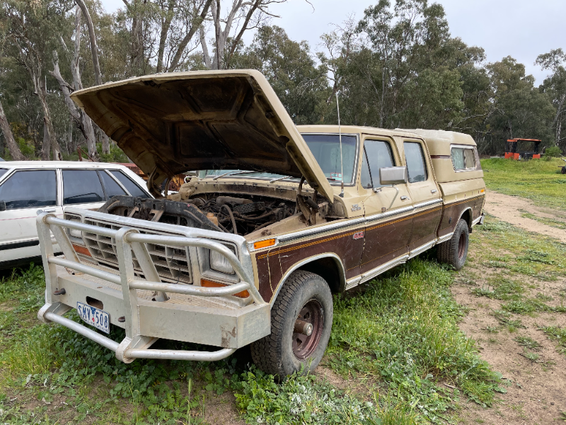 Lot 7 - Ford F100 Custom 4WD 1979 Twin Cab Ute | AuctionsPlus