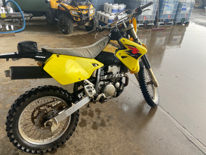 Lot 74 - 2015 DRZ 400 Motorbike | AuctionsPlus