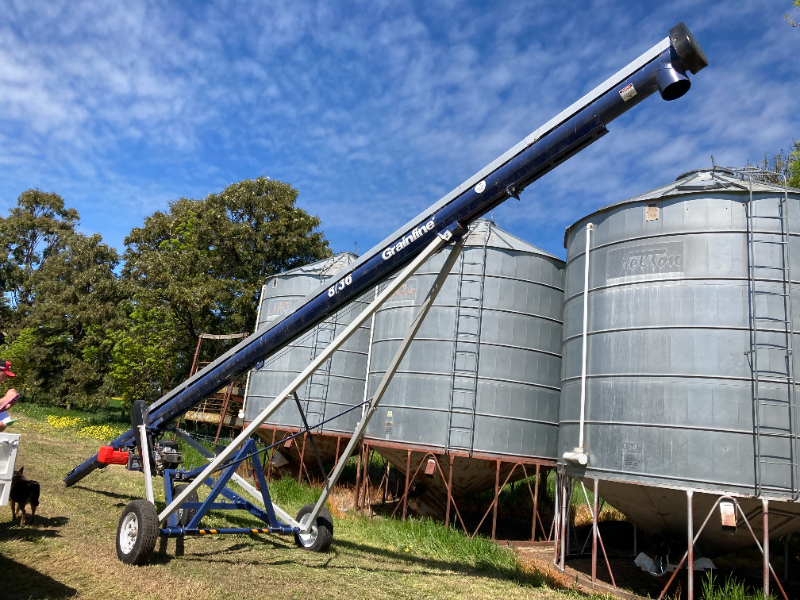 Lot 1 - Grainline 8''/36ft Auger | AuctionsPlus