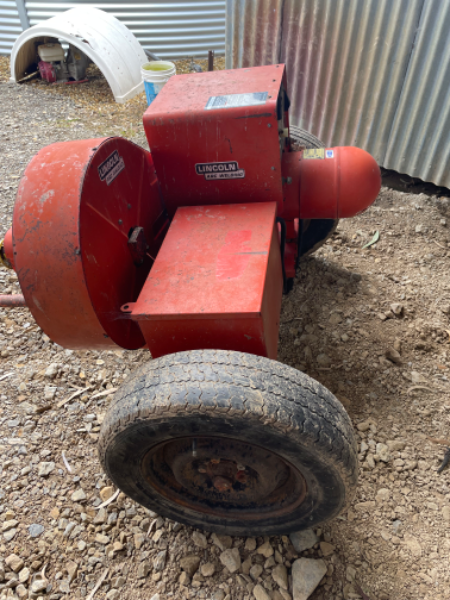 Lot 79 - Lincoln Tractapac | AuctionsPlus