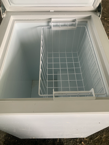 lot 36 - Chest Freezer | AuctionsPlus