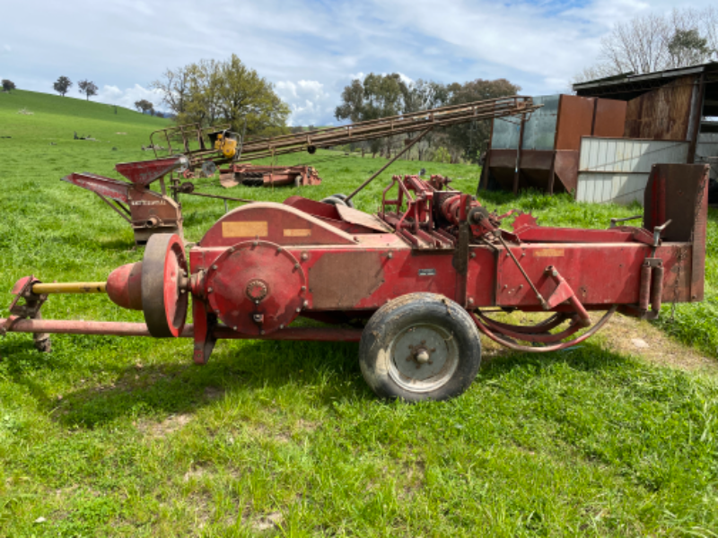 Lot 133 - Massey Ferguson 503 Small Square Baler | AuctionsPlus