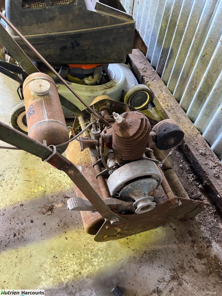 Lot 82 - Antique Mower | AuctionsPlus