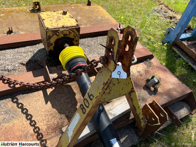 Lot 9 - Slasher 6ft 3pl | AuctionsPlus