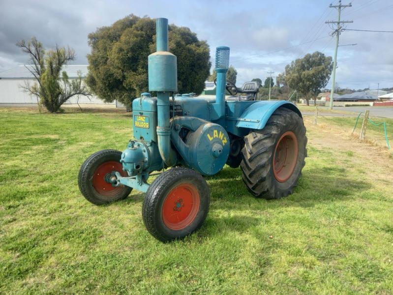 Lot 4 - Lanz Bulldog Model P | AuctionsPlus
