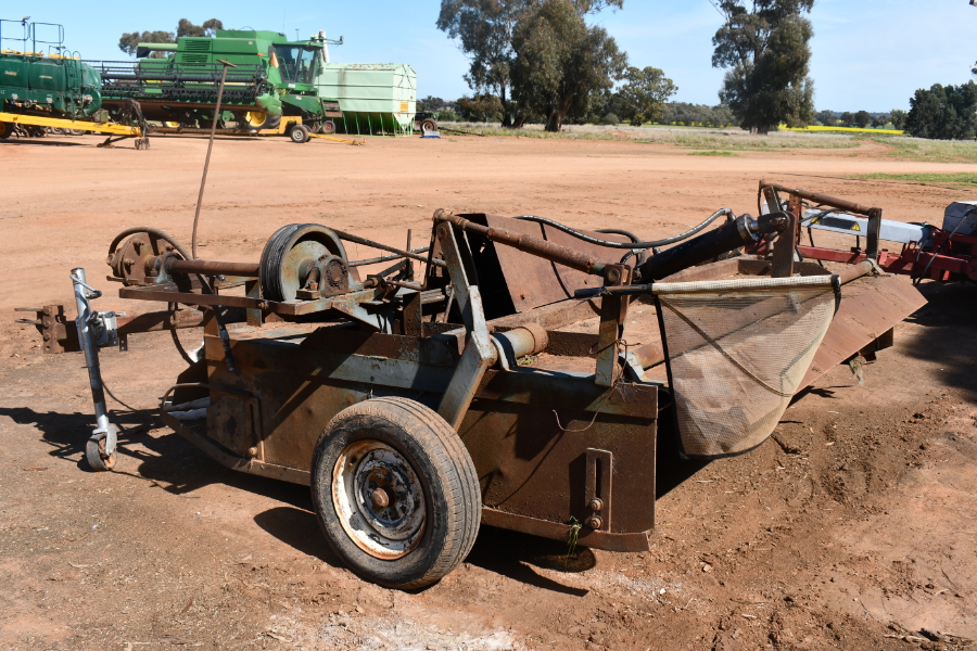 Lot 108 - Slasher 7ft | AuctionsPlus