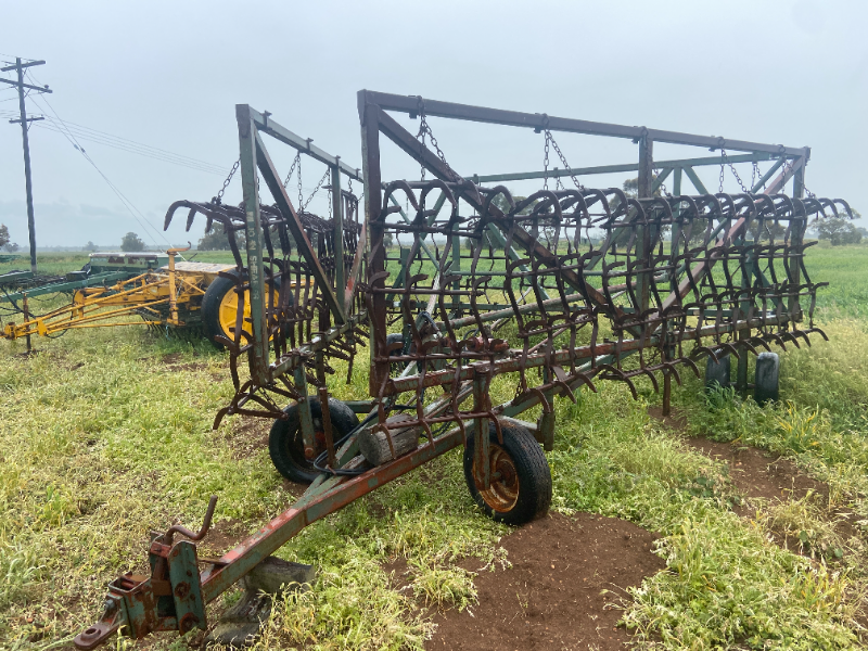 Lot 16 - 45' John Shearer Harrow Bar | AuctionsPlus