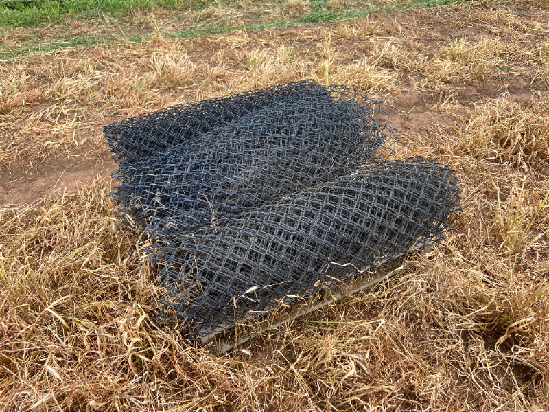 Lot 76 - 3x Rolls Plastic Coated Chain Mesh | AuctionsPlus