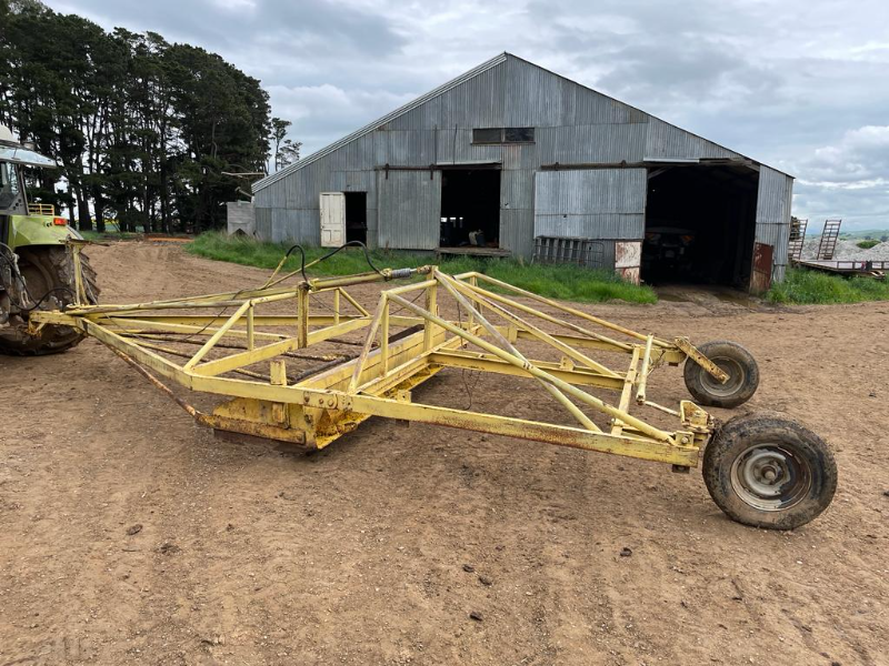 Lot 8 - Land Plane | AuctionsPlus