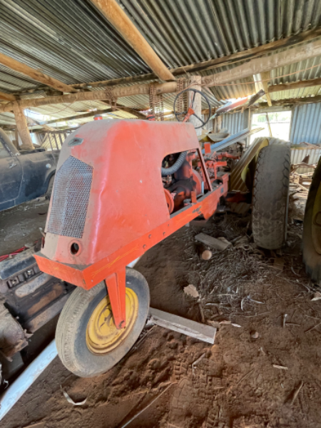 Lot 17 - Newman 3-Wheel Tricycle Tractor | AuctionsPlus