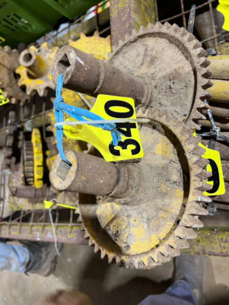 Lot 340 - Connor Shea Drive Cogs | AuctionsPlus