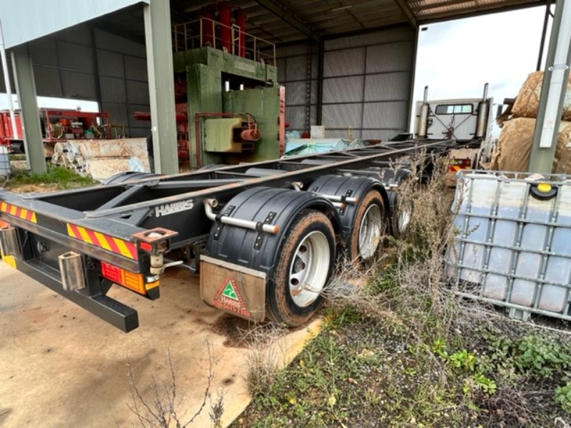 Lot 41 - SKEL Trailer | AuctionsPlus