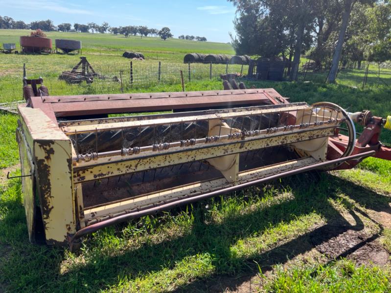 Lot 38 - 469 NEW HOLLAND HAY BINE CONDITIONER | AuctionsPlus