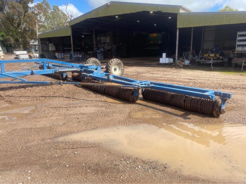 Lot 10 - 40FT AGROWPLOW FLEXIROLLER | AuctionsPlus
