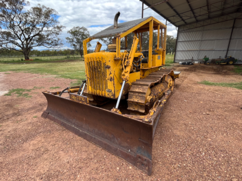Lot 21 - CATERPILLAR D4D 85A 1979MODEL | AuctionsPlus
