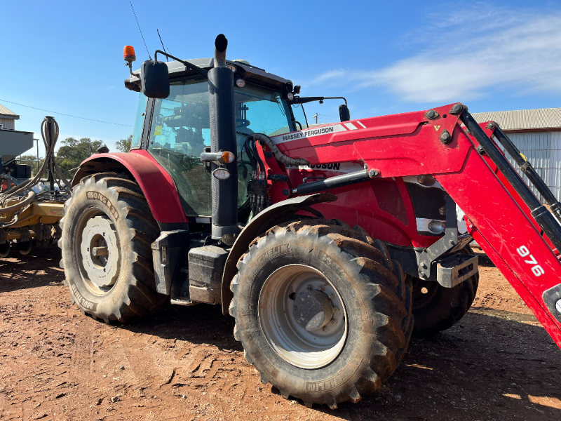Lot 2 - Massey Ferguson 7718 Tractor | AuctionsPlus