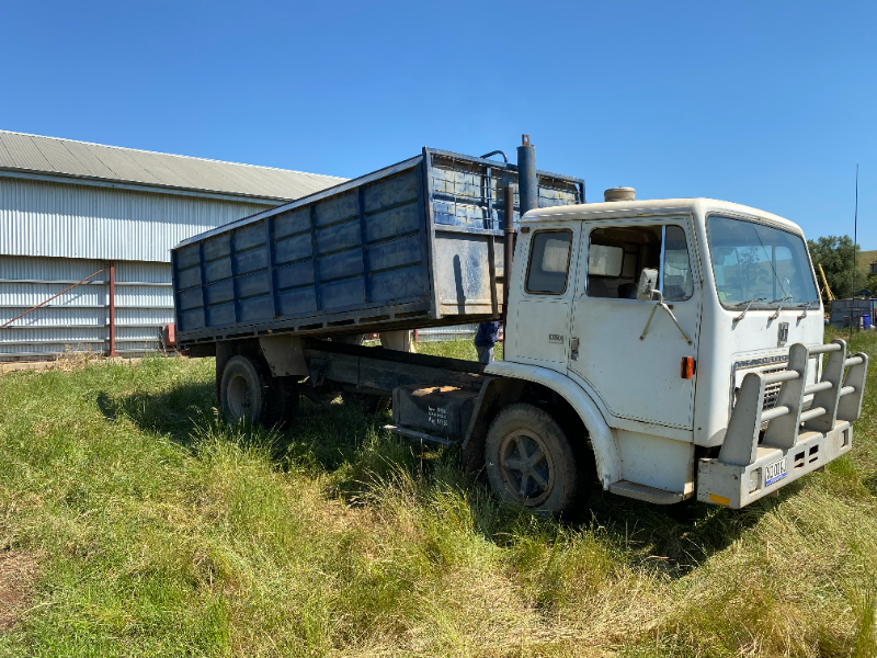 Lot 11 - Acco 1830A | AuctionsPlus