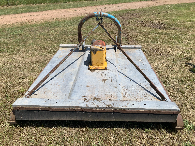 Lot 20 - Howard 6 Foot Slasher | AuctionsPlus