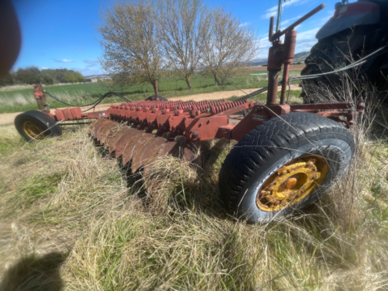 Lot 153 - Massey Ferguson One Way | AuctionsPlus