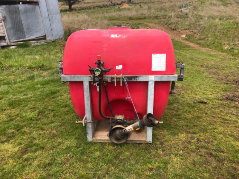 Lot 34 - Silvan 800 ltr | AuctionsPlus