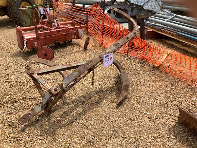 LOT 98 - Plough | AuctionsPlus