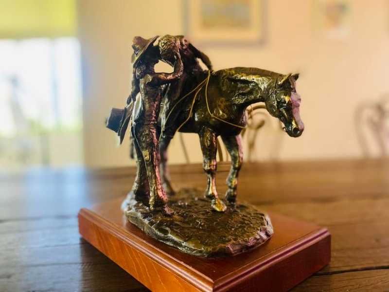 Lot 2 - BRONZE CAMPDRAFT PIECE | AuctionsPlus