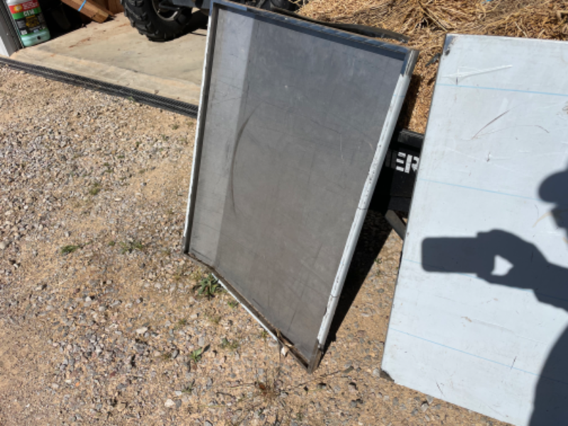 Lot 266 - Tool Box doors | AuctionsPlus