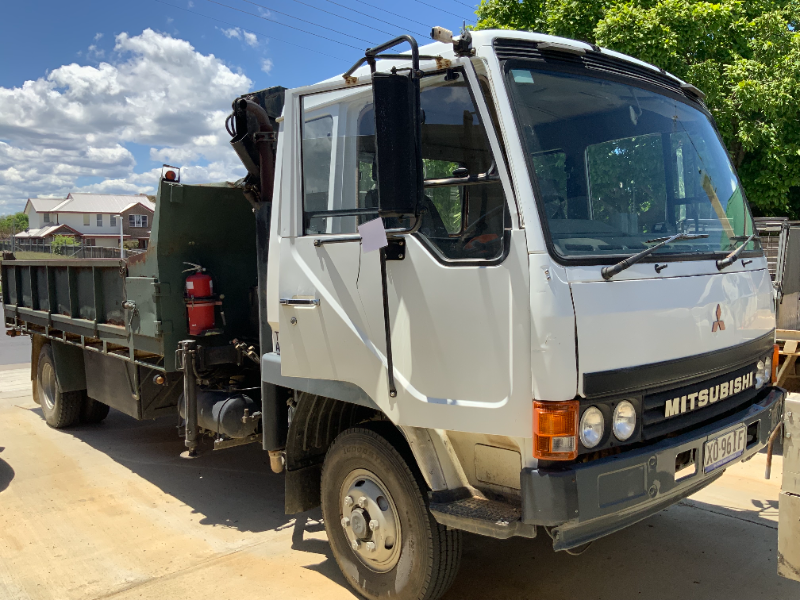 Lot 2 - Truck-Tipper | AuctionsPlus